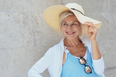 Protecting the Skin From UV Damage as We Age - Andromenopause